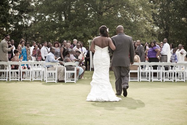 Real {Charlotte} Wedding: Cletise + Michael -Munaluchi Bride