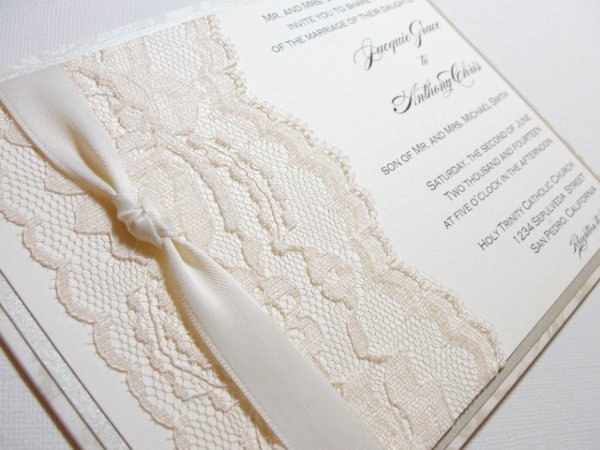 Ivory and Cream Wedding Inspiration -Munaluchi Bride