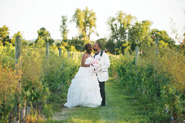 Chic Pink Maryland Wedding at Stone Manor Country Club: Misty + Aaron ...