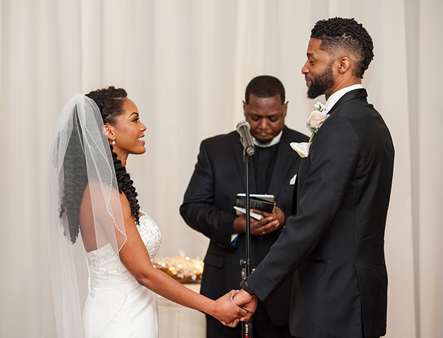 Shekia and Melvin's Lovely Pennsylvania Inn Wedding -Munaluchi Bride