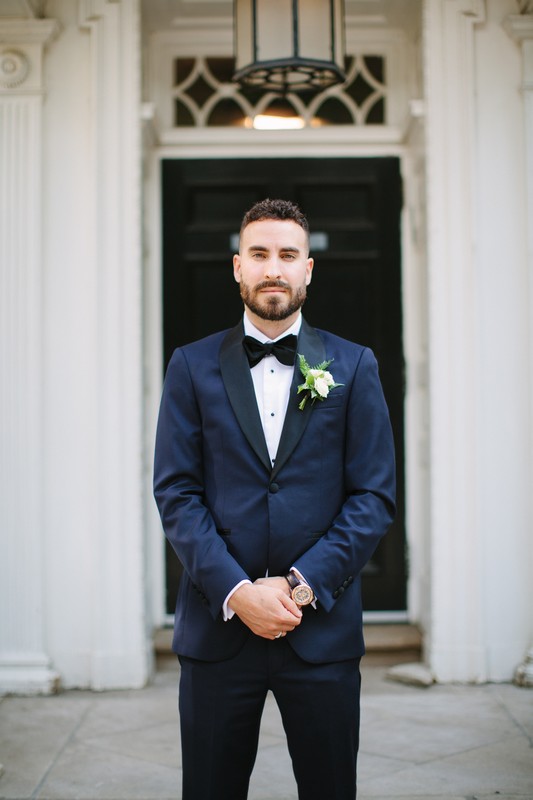 Shemeka and Michael's Sophisticated Wedding in Toronto -Munaluchi Bride