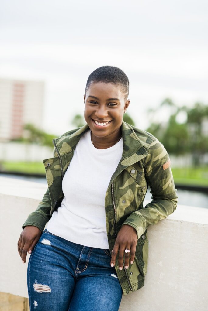 Tracey and Gary's Contemporarily Casual Engagement in Tampa -Munaluchi ...
