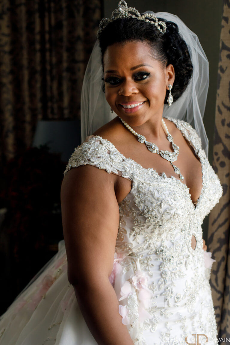 Sheila and Corlie's Luxurious Red Rose Wedding in Washington DC ...