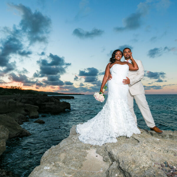 Chic & Intimate Destination Wedding in Jamaica - Munaluchi Bride