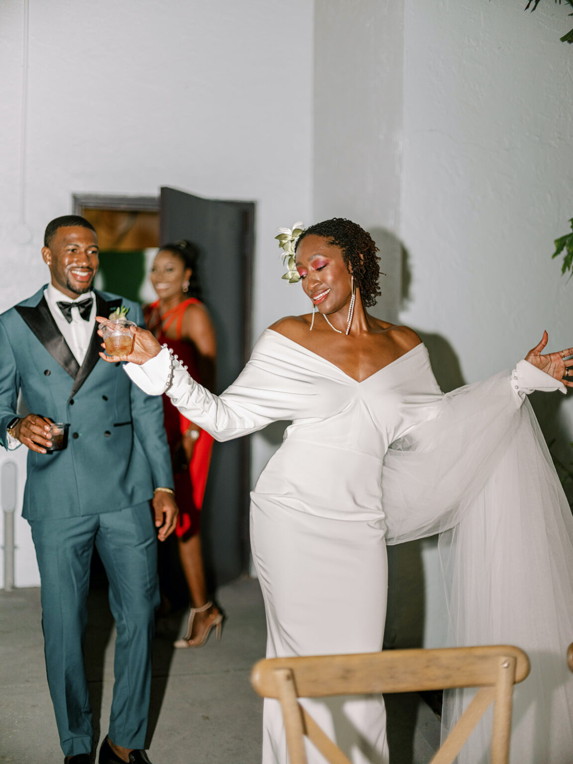 Lauren and Larry's Tropical Wedding in Palm Beach, Florida - Munaluchi ...