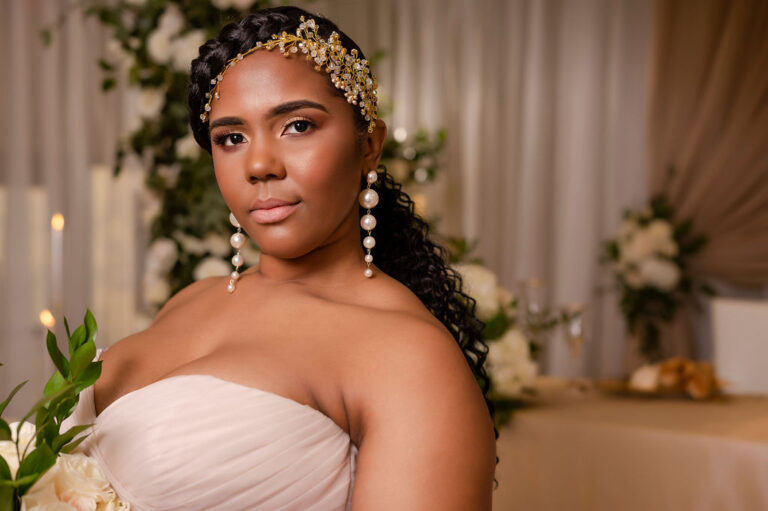 Black Love: Gorgeous Gold and Black Wedding Inspiration - Munaluchi Bride