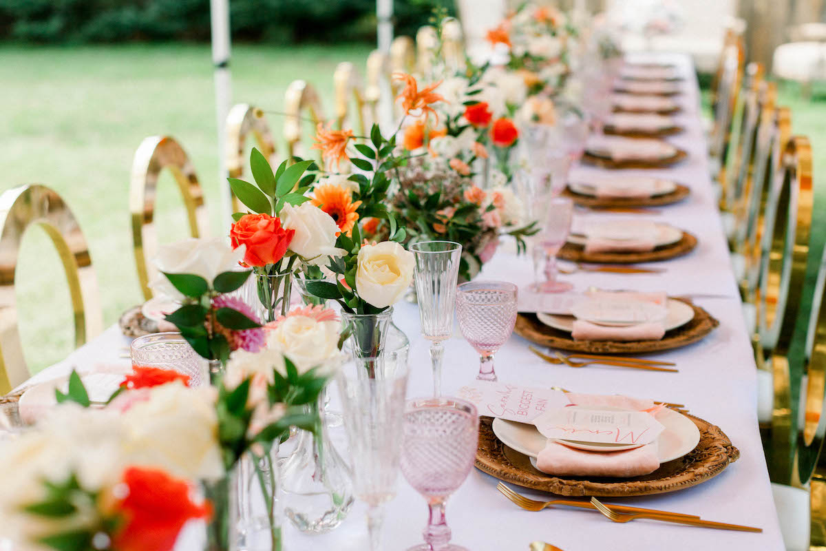 Summer Chic Wedding Inspiration - Munaluchi Bride