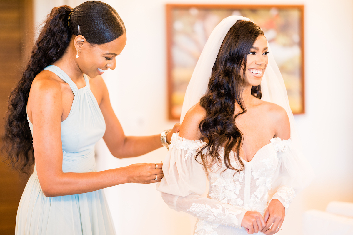 Romantic Destination Beach Wedding in Jamaica - Munaluchi Bride
