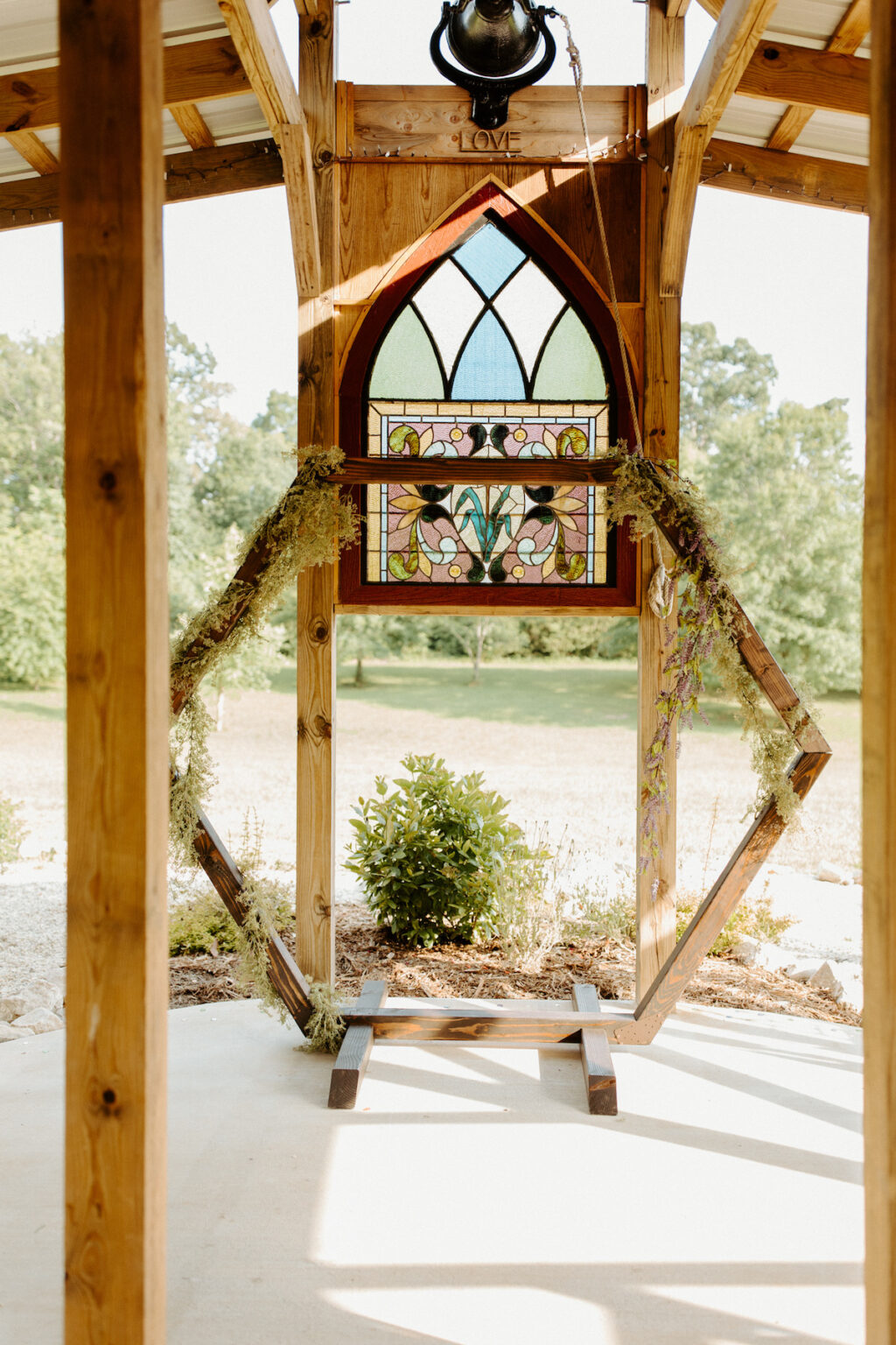 Intimate Outdoor Chapel Wedding in Virginia - Munaluchi Bride