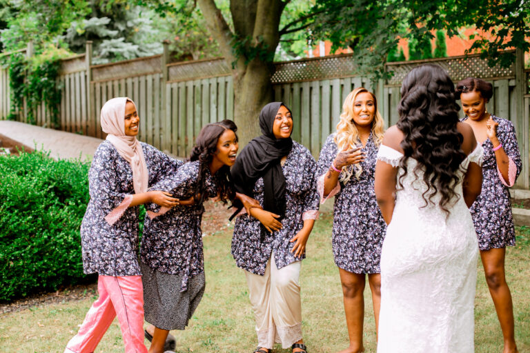 "Red Hot Romance" Themed Micro Wedding in Ontario, Canada - Munaluchi Bride