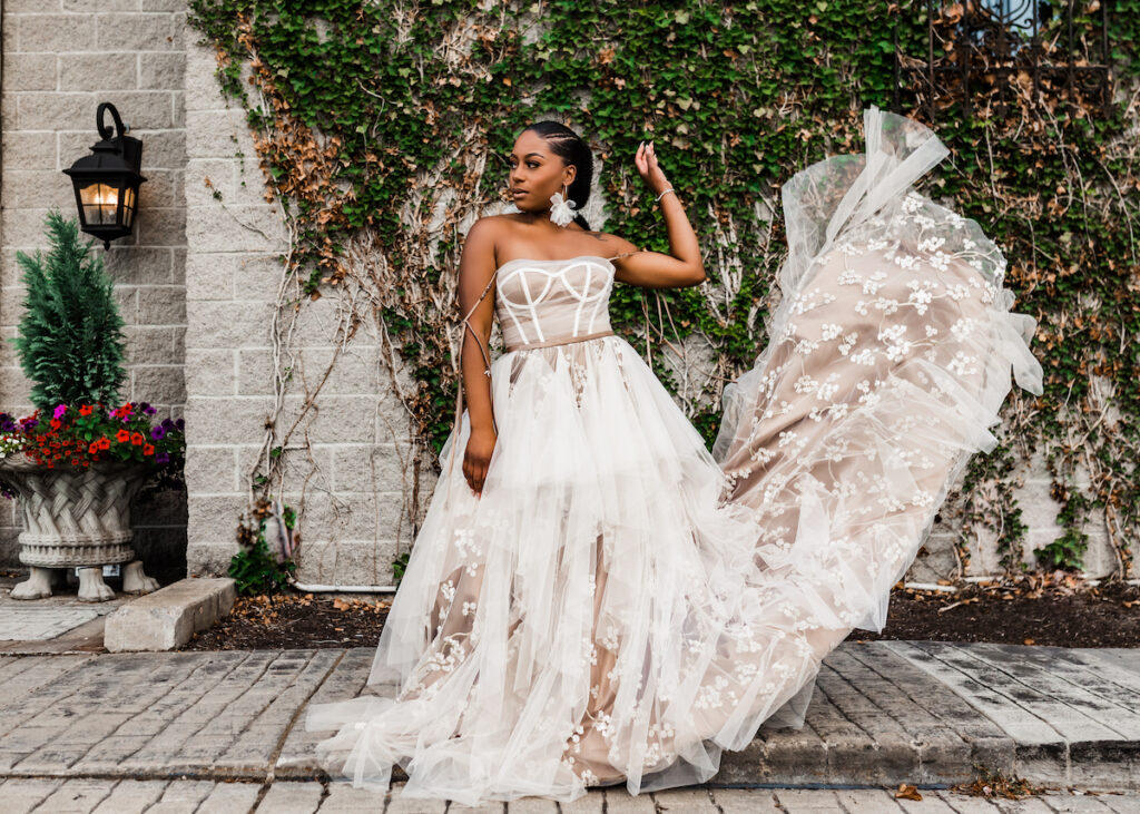 Castle Engagement Session at Shakespeare’s Restaurant & Pub is Poetry ...