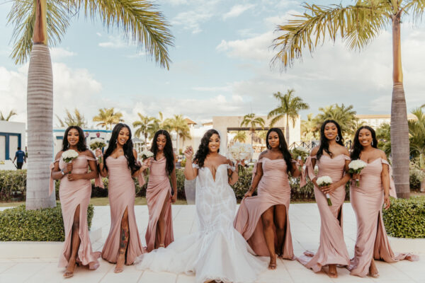 Tropical Glam Destination Wedding in Montego Bay, Jamaica - Munaluchi Bride