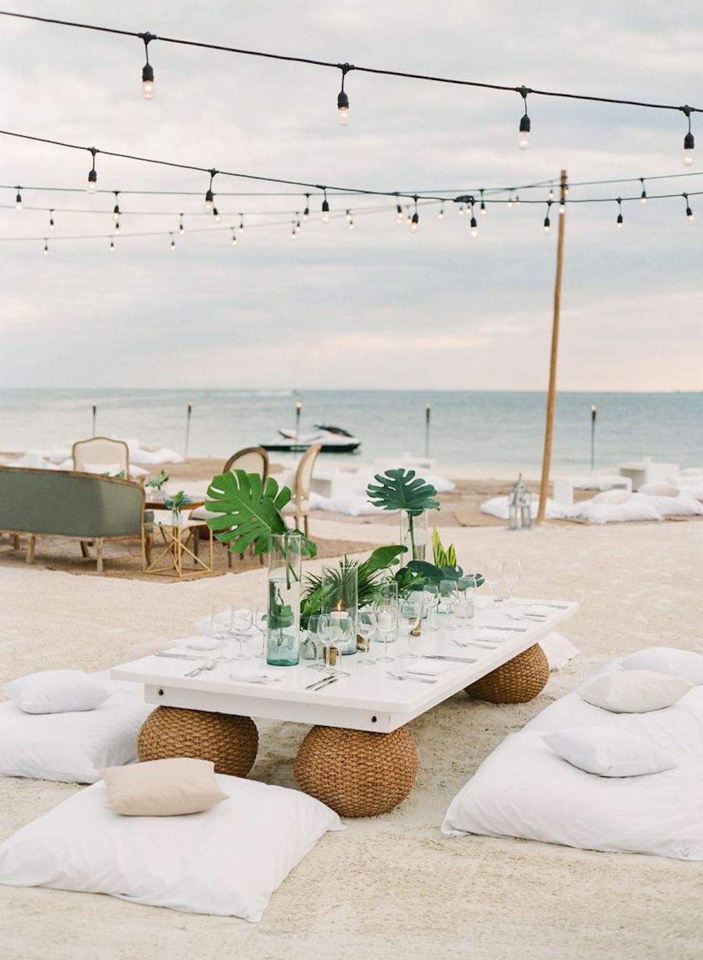 11 Dreamy Summer Wedding Reception Ideas - Munaluchi Bride