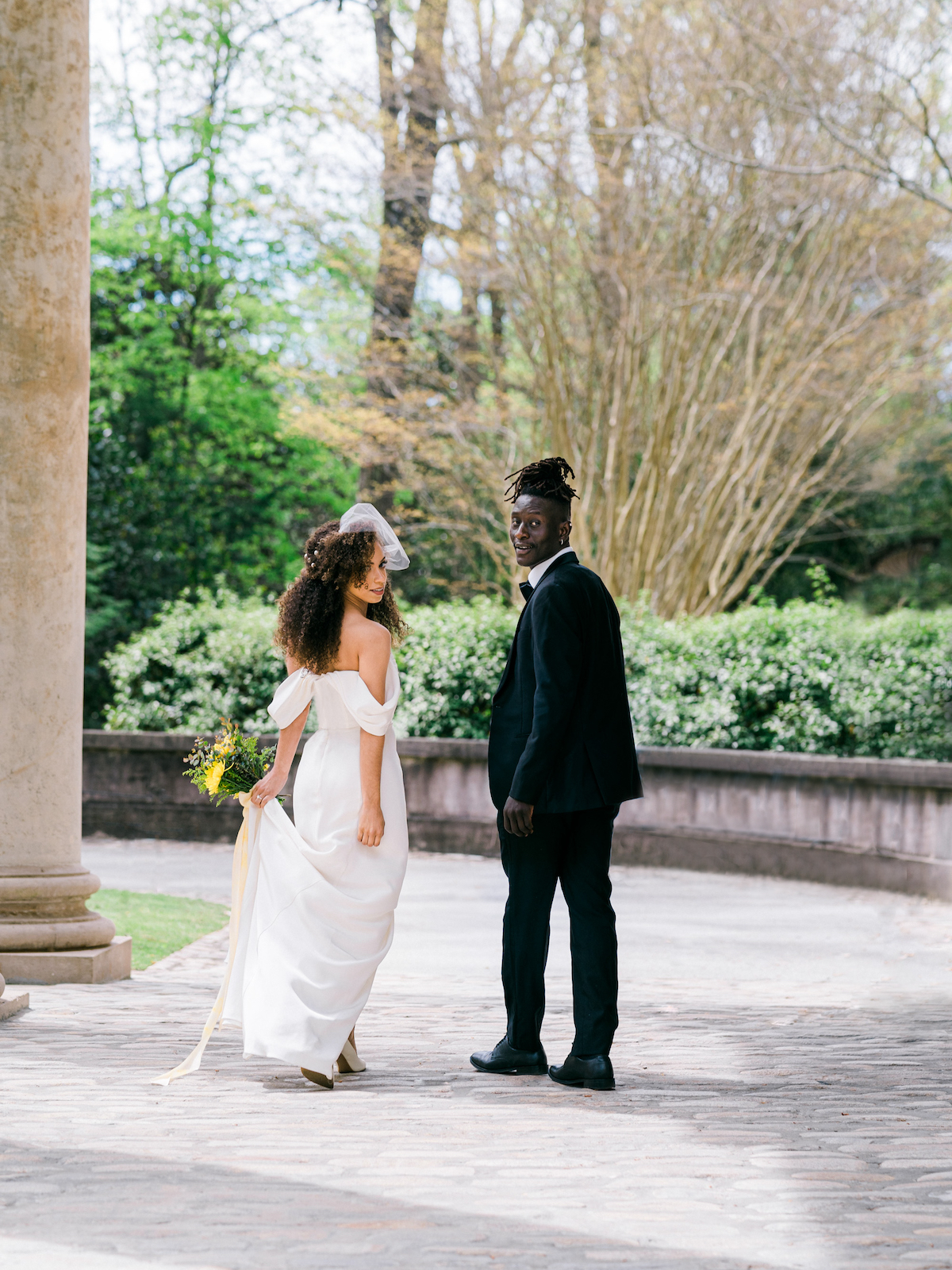 Modern Romance: Summer Styled Shoot at The Swan House Atlanta History ...