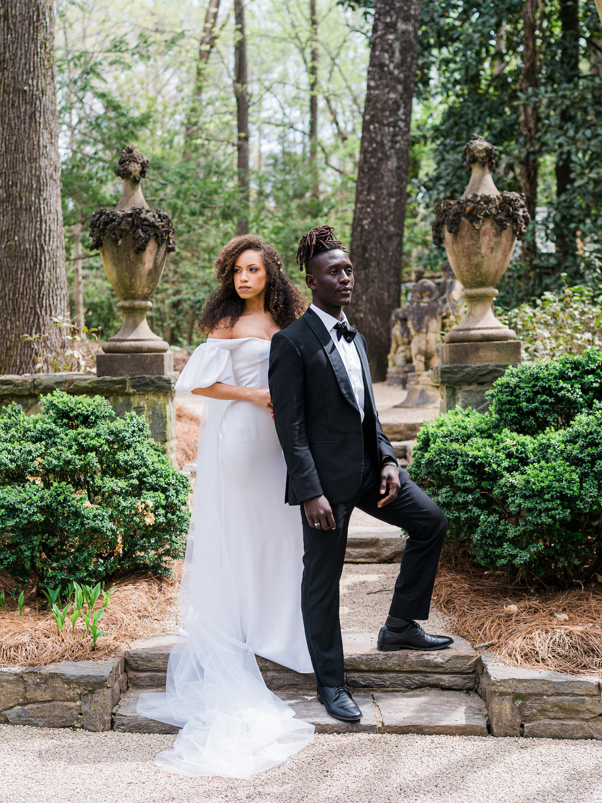 Modern Romance: Summer Styled Shoot at The Swan House Atlanta History ...