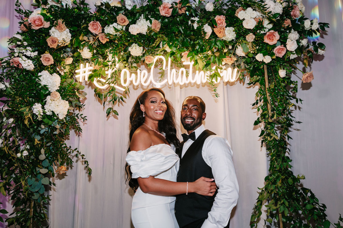 Couple Said I Do in a Stunning Basketball Court Wedding in Miami ...