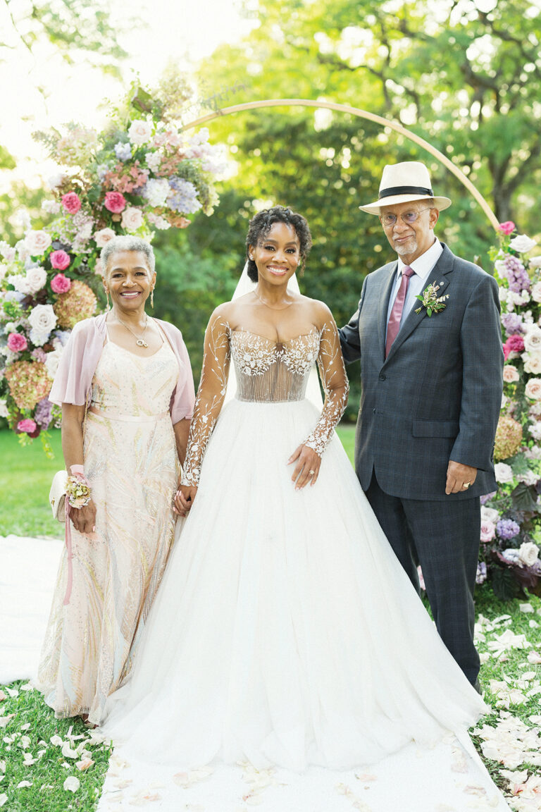 Anika Noni Rose and Jason Dirden Celebrate Their First Wedding ...
