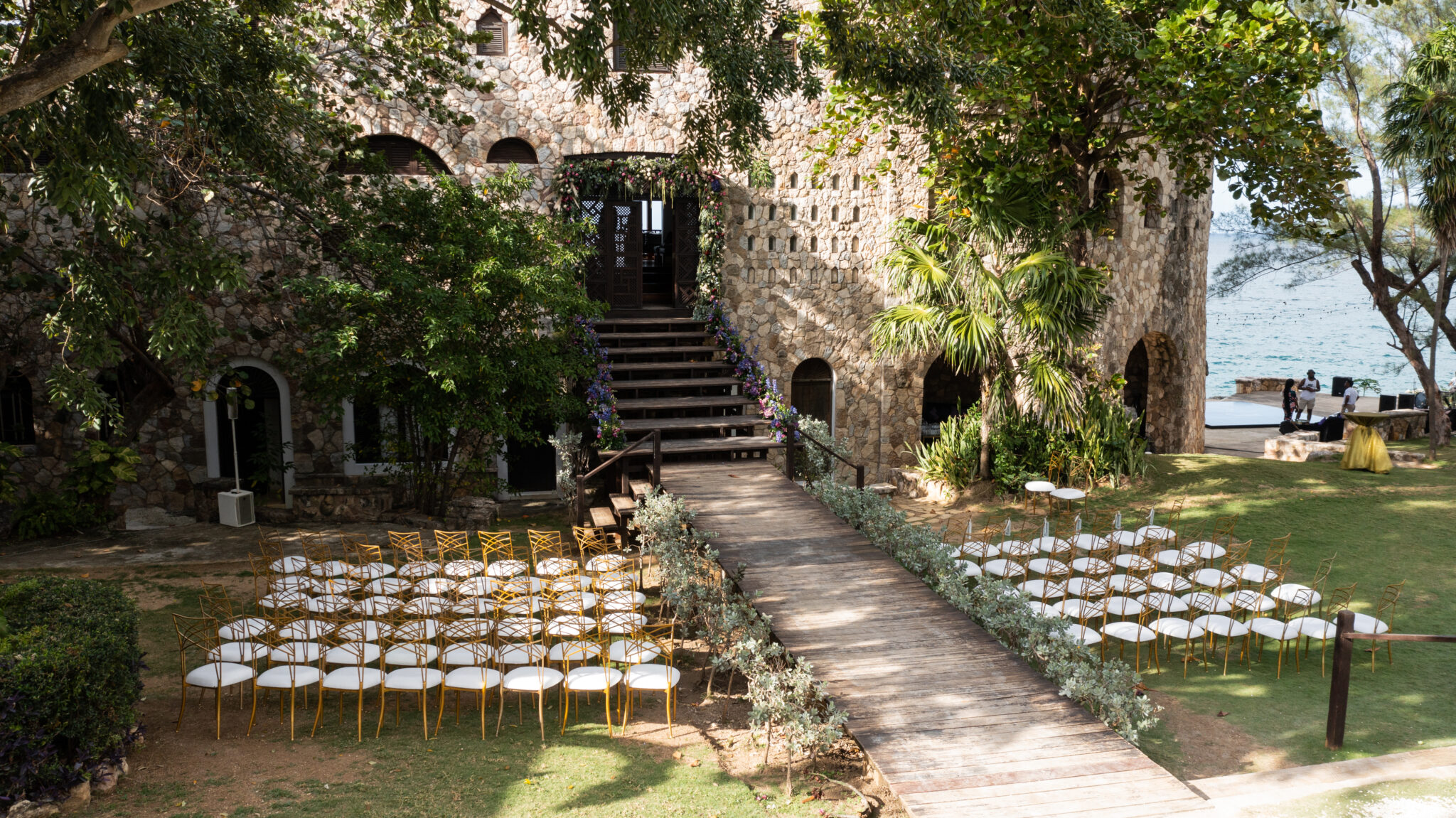 Starz Actress Corbin Reid Weds in New Year's Eve Destination Wedding at ...