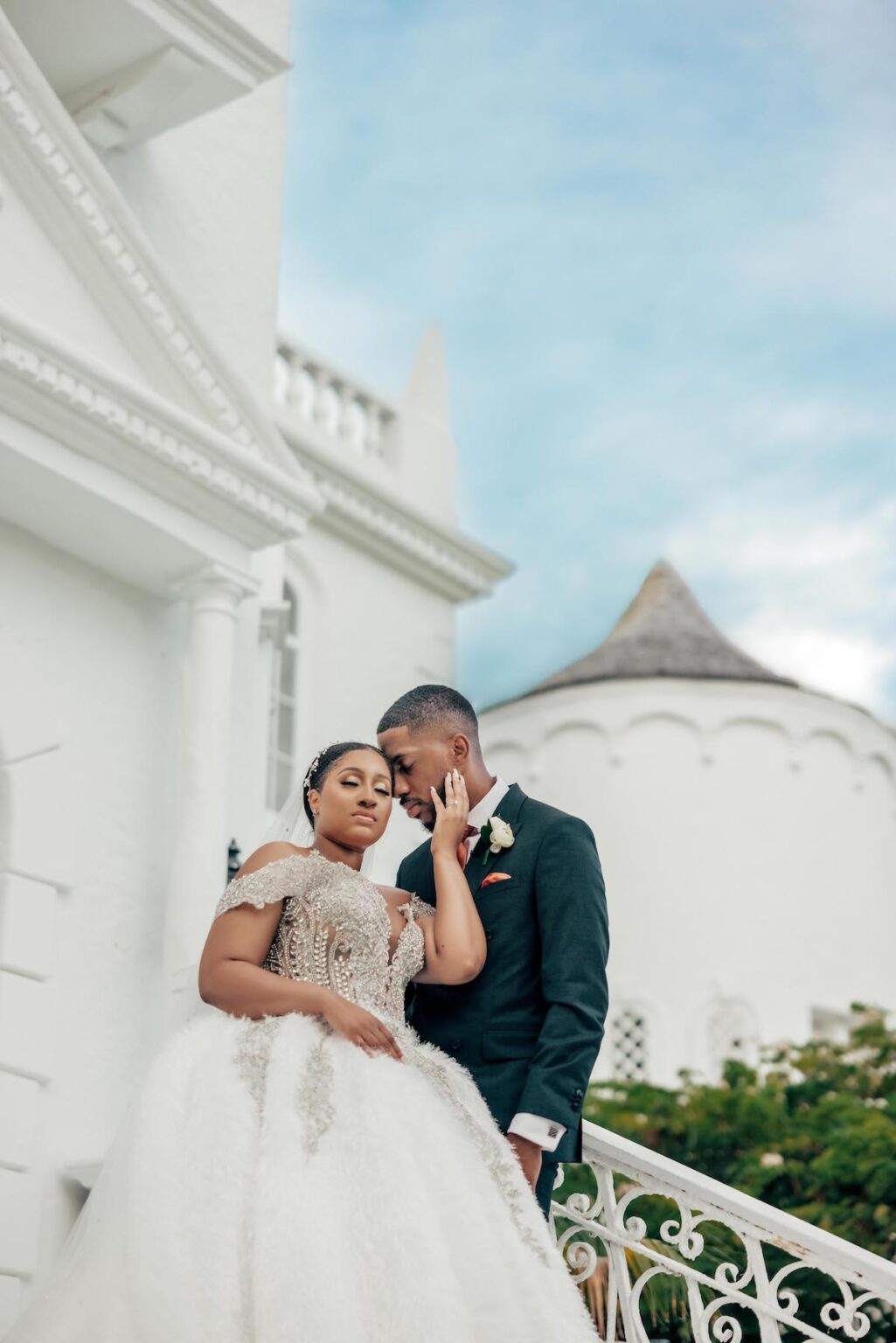 Dreamy Tropical Destination Wedding at Trident Castle in Portland ...