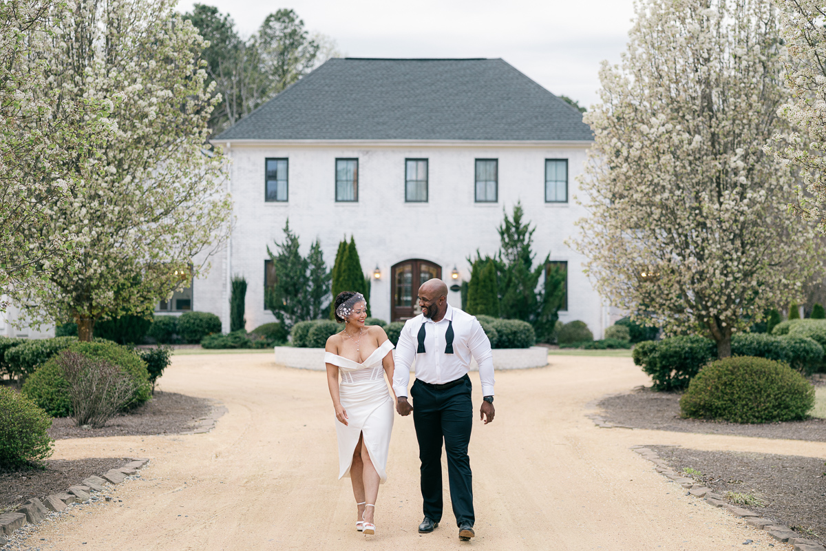 From Lifetime Fitness to Lifetime Love: Jennifer & Aaron's Modern and ...