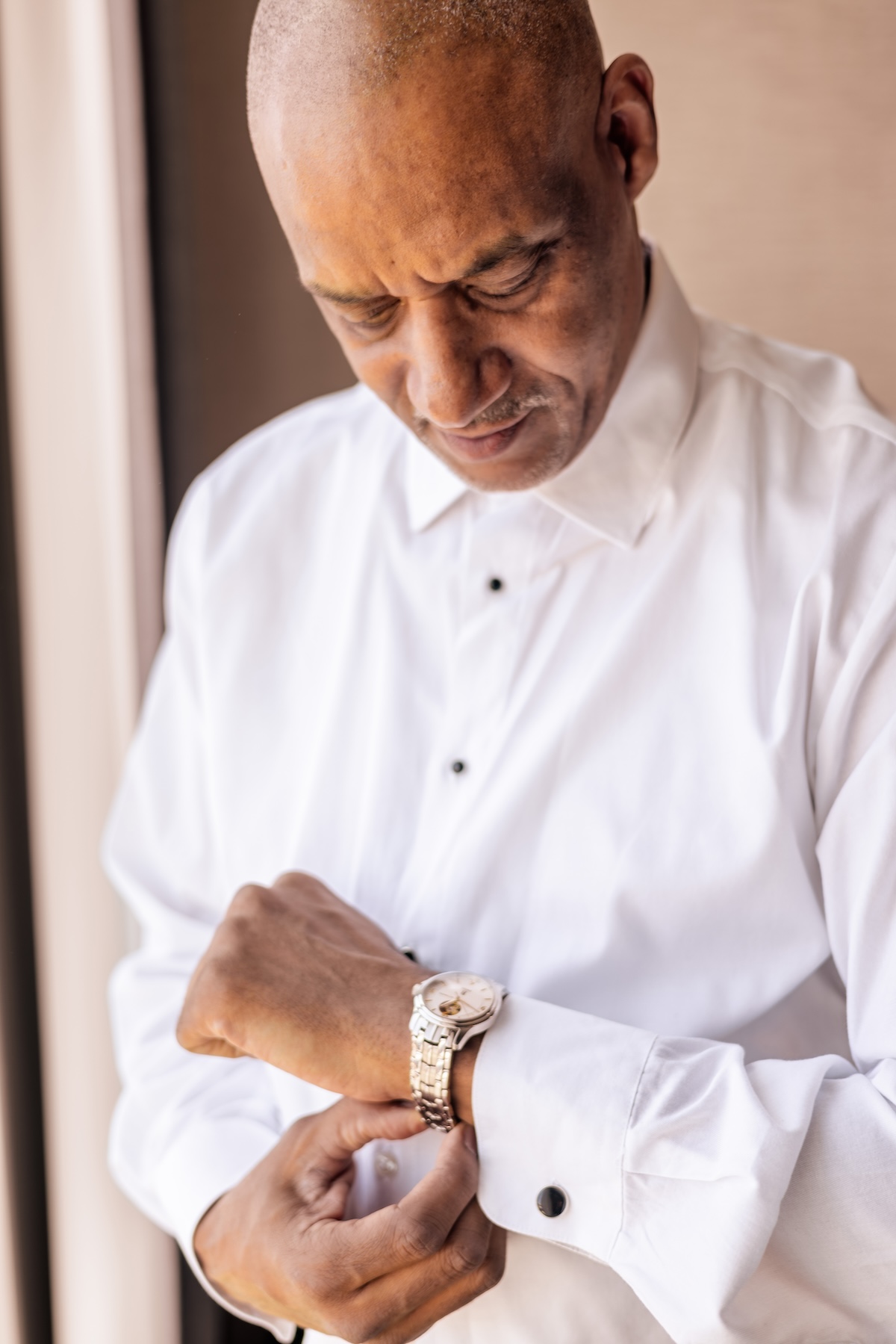 A Brooklyn Love Story: Brenda & Johnny's Timeless Wedding - Munaluchi Bride