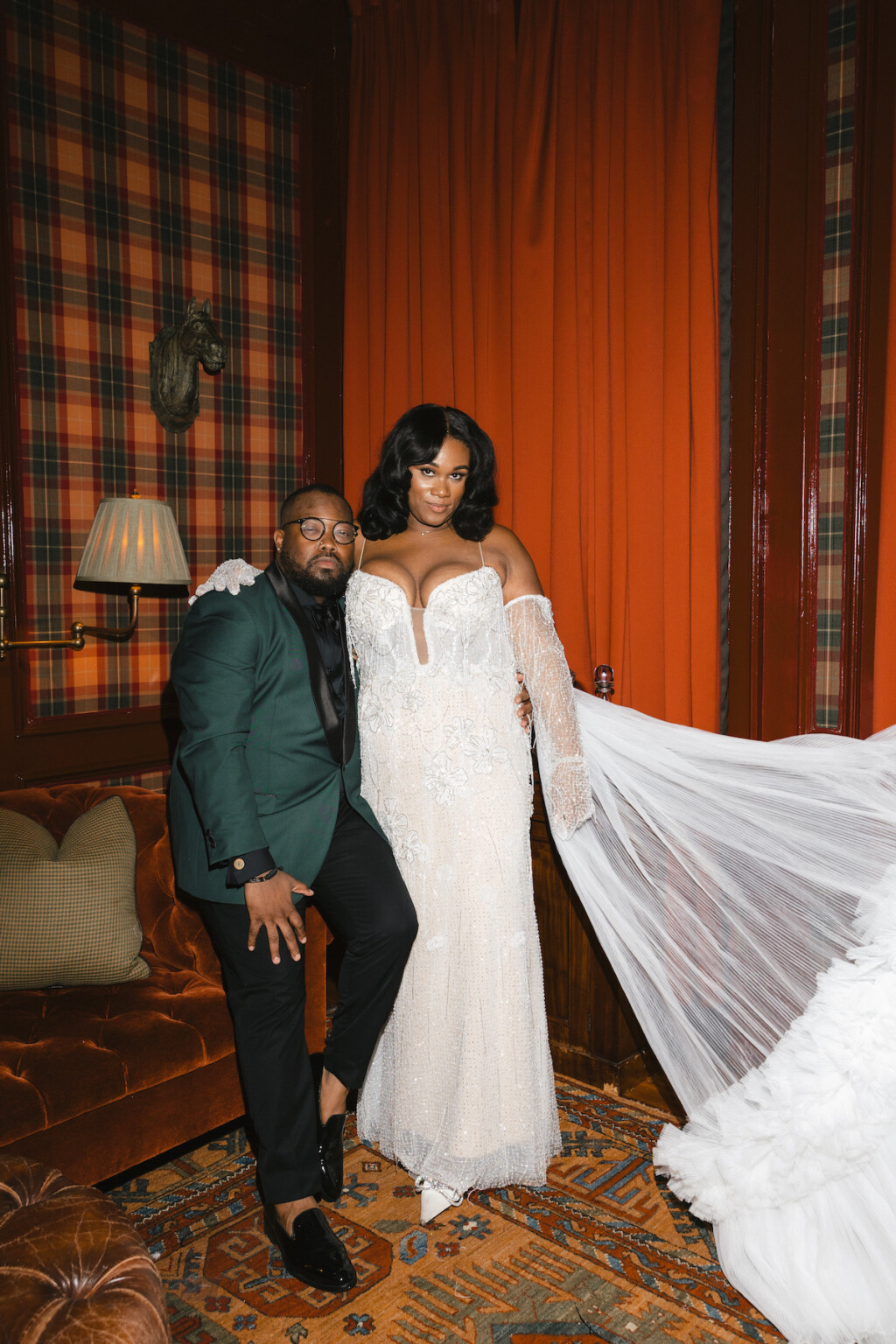 Old Hollywood Glam Meets the Harlem Renaissance at Black Tie Wedding in ...
