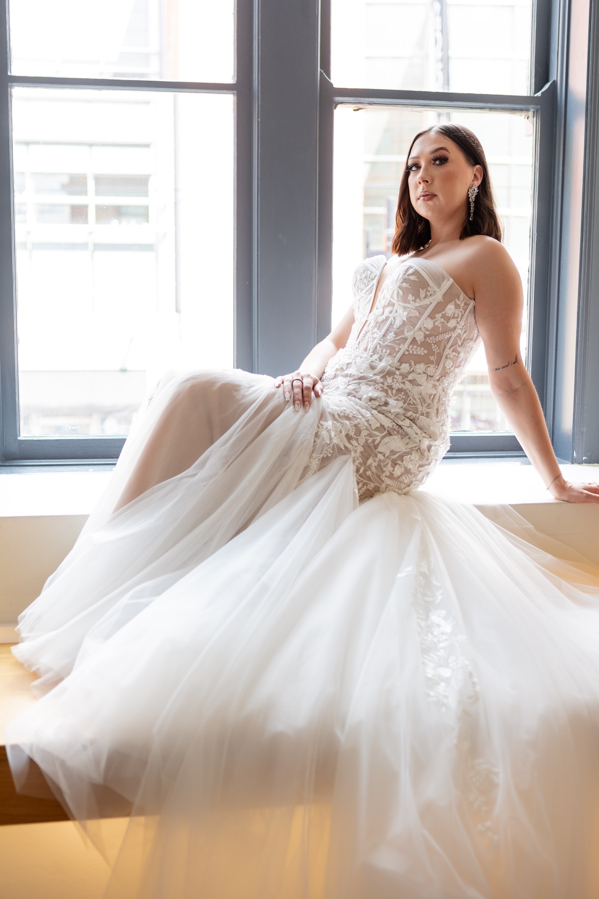 "Elegance Unveiled" Styled Shoot by Mahogany Brown Bridal Features ...