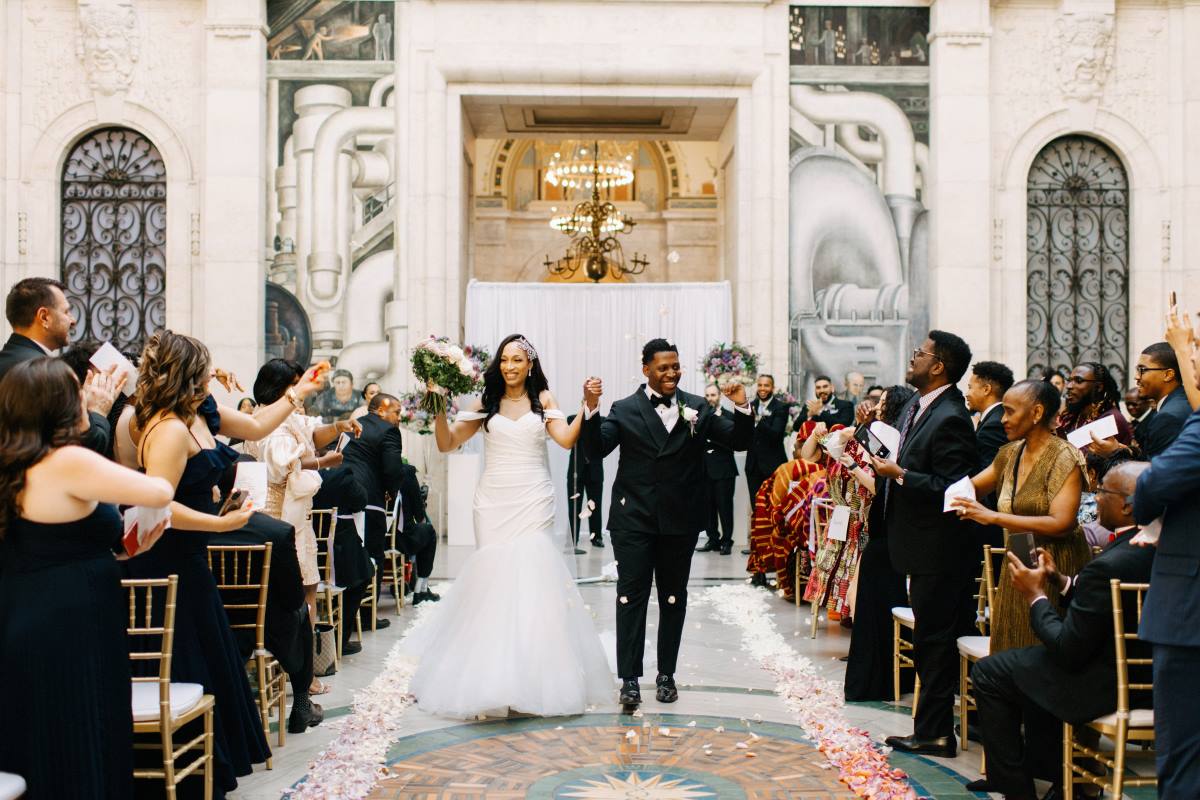 Jazzmin and Olumayokun's Dreamy Summer Wedding at the Detroit Institute ...